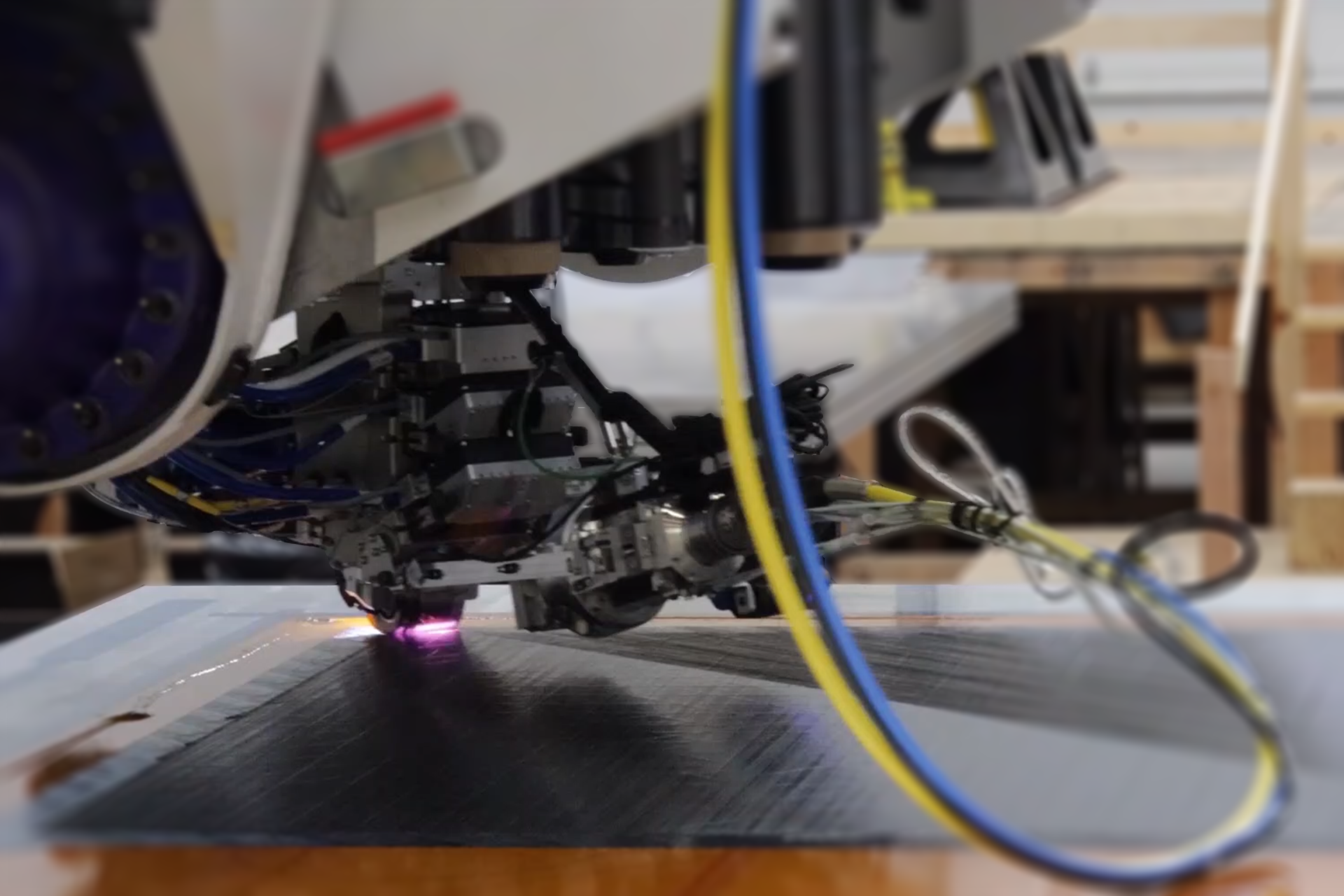 VICTREX AE™ 250 LMPAEK UNI-DIRECTIONAL TAPE (UDT) achieving layup ...